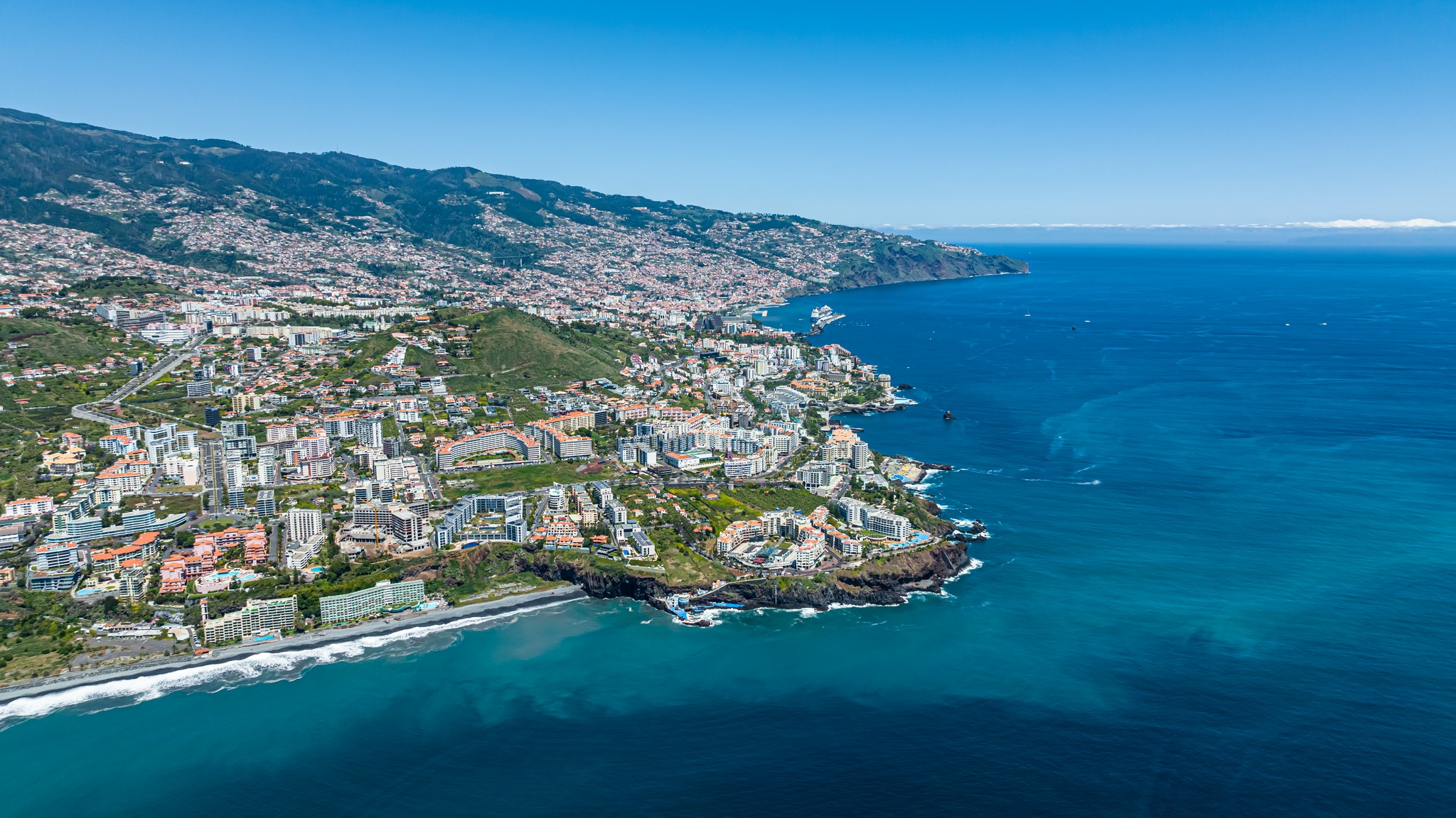 Número de dormidas na Região foi superior a 11 milhões e 700 mil em 2024 | RTP Madeira