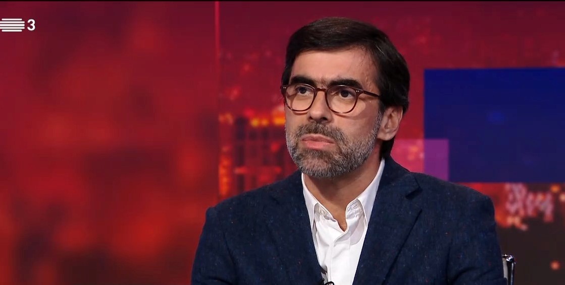 Ex-diretor clínico do Santa Maria diz que “nunca foi contactado” por ...