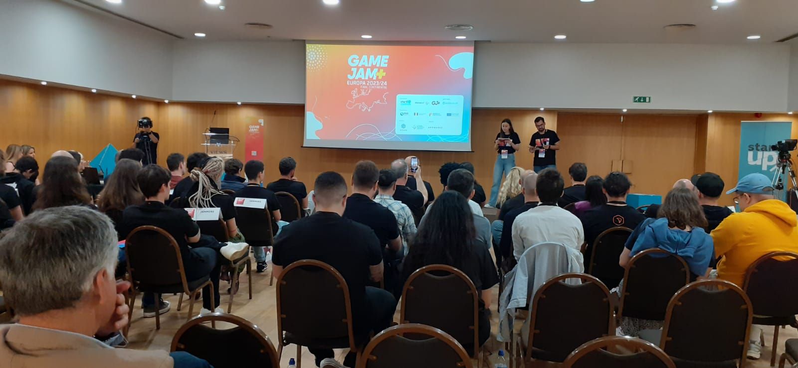 Madeira acolheu Final Europeia do Game Jam Plus (vídeo) | RTP Madeira