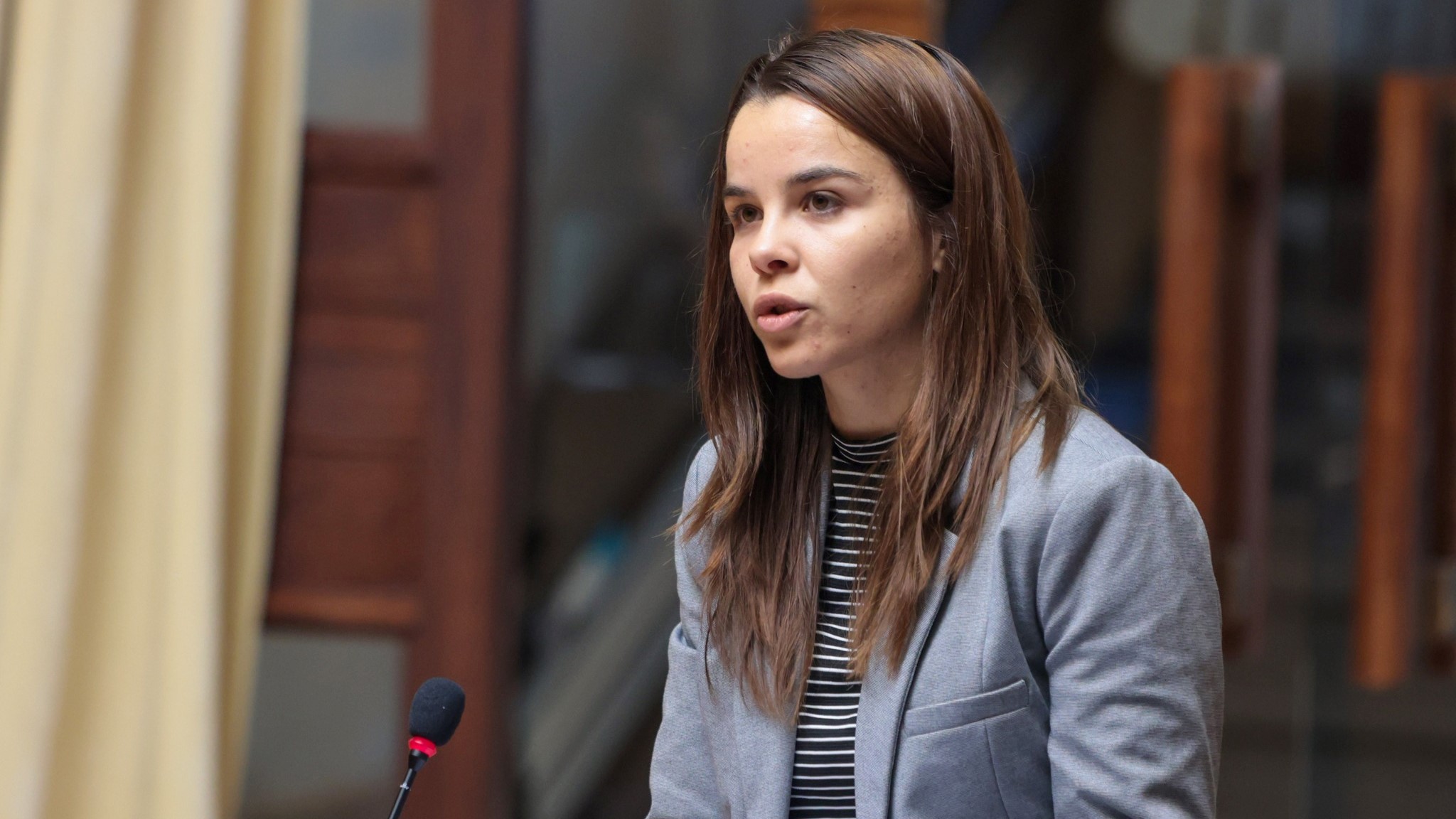 Mónica Freitas recusa trabalhar com Joaquim Sousa (áudio) – RTP Madeira