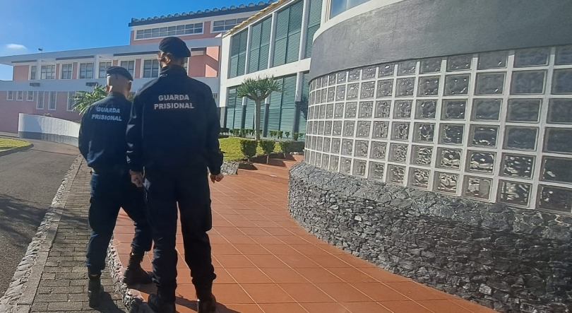 Guardas Prisionais do Estabelecimento Prisional do Funchal aderem à ...