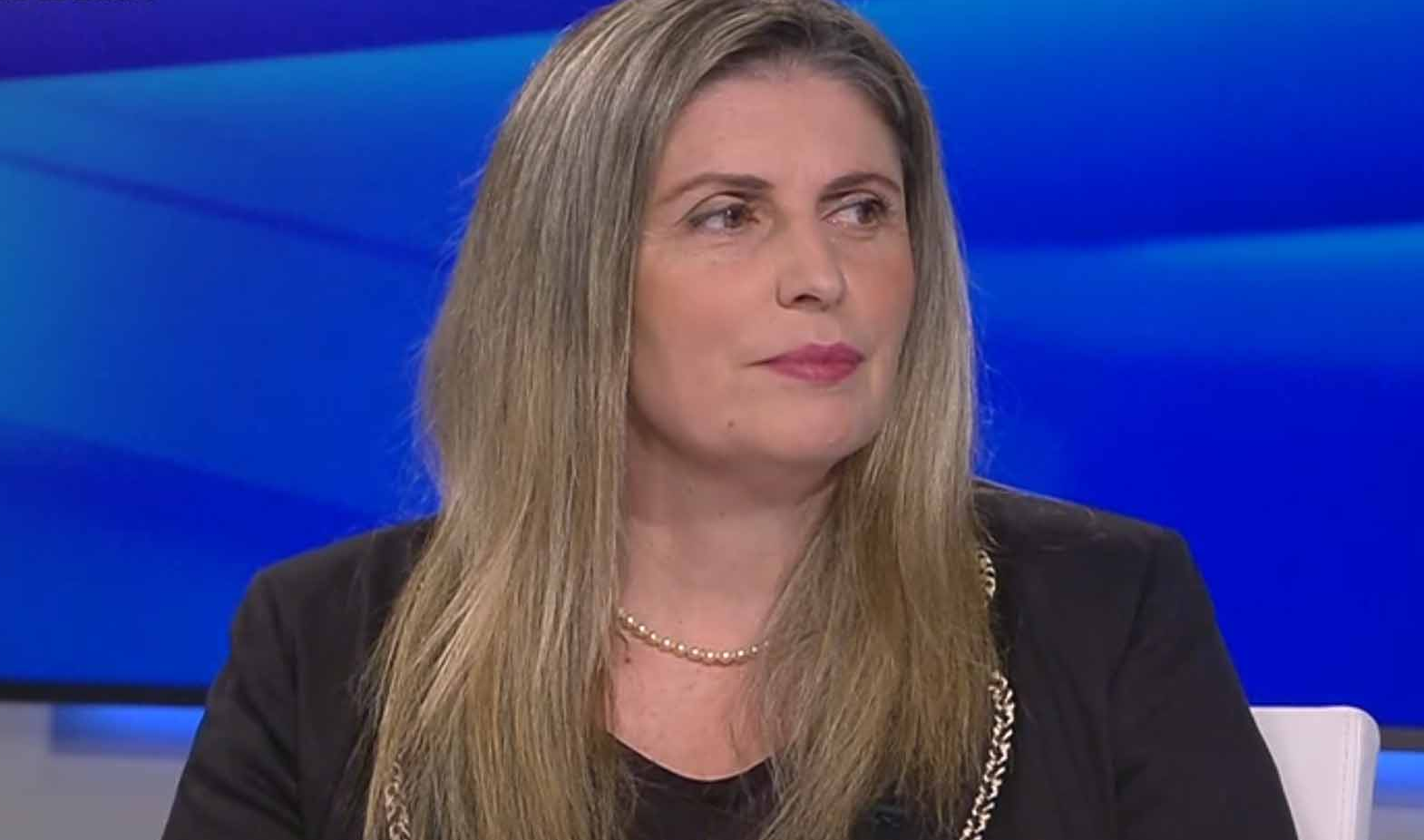 Sara André compara internas do PSD-M às eleições na Rússia, Cuba e ...