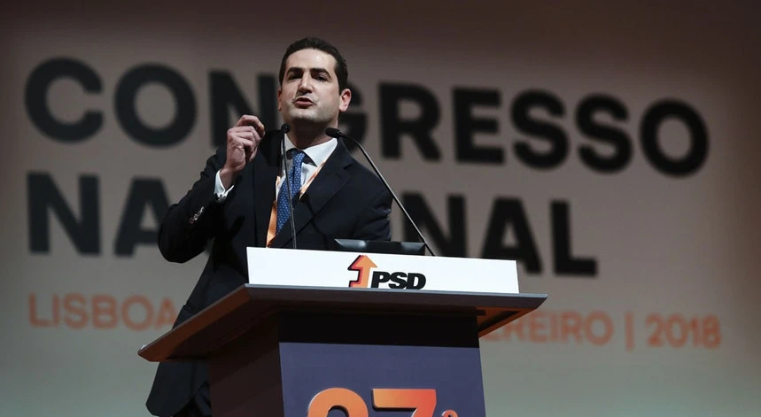 Hugo Soares vai hoje a votos como candidato único a líder parlamentar ...