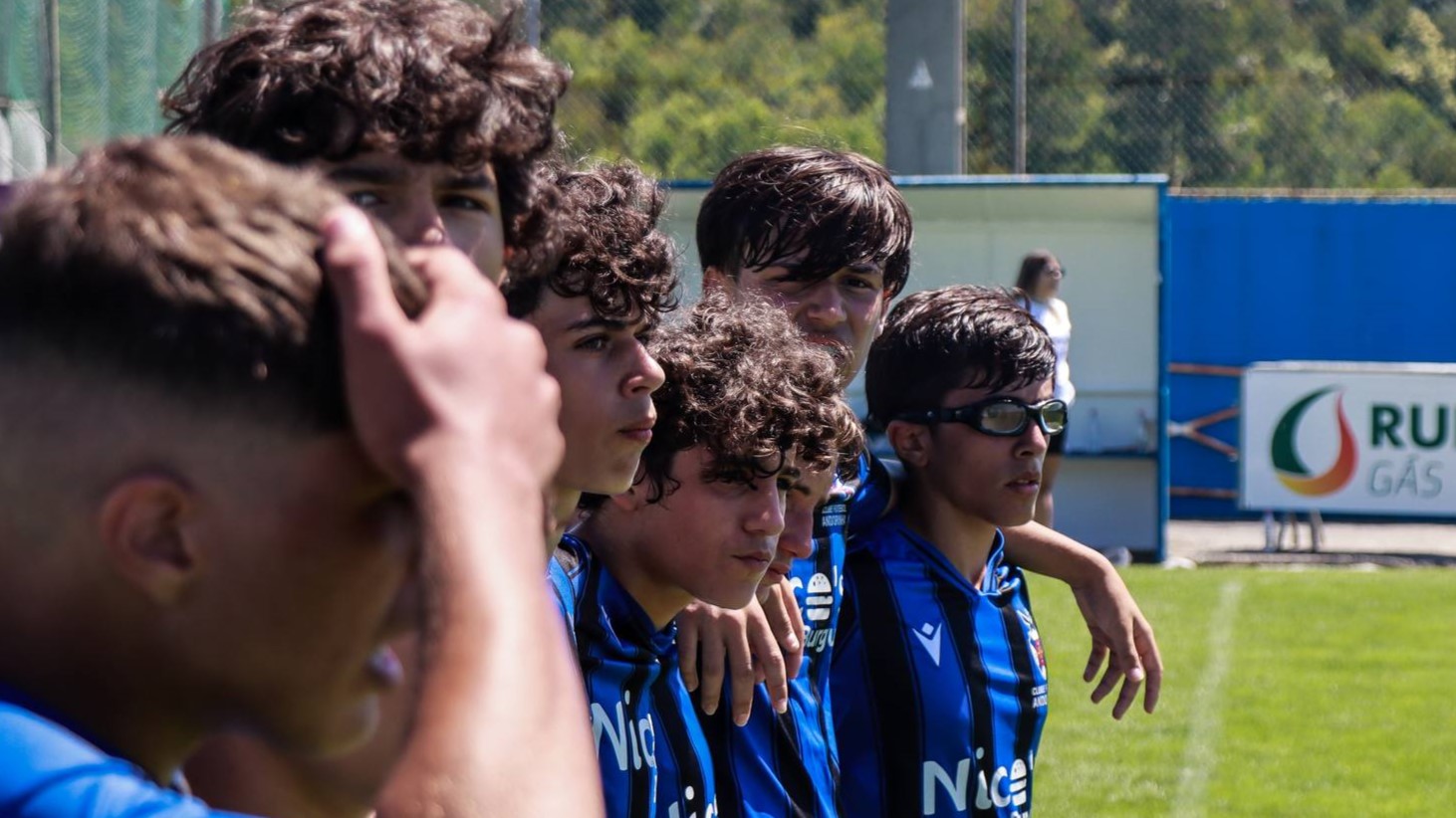 CF Andorinha brilha na 9ª edição da Camacha Cup (vídeo) | RTP Madeira