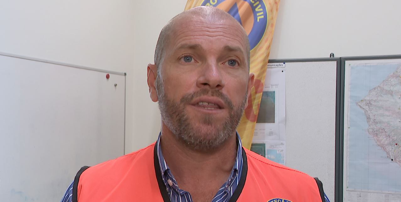 Lobato garante que os meios no terreno são os suficientes (vídeo) | RTP ...