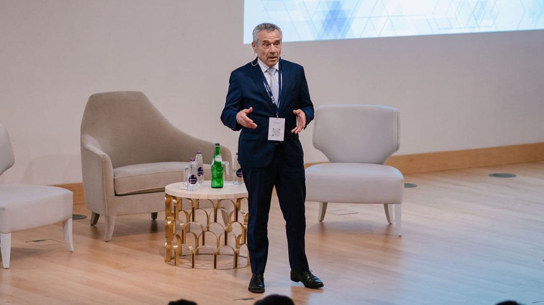 Governo afasta presidente do IAPMEI e substitui por José Pulido Valente ...