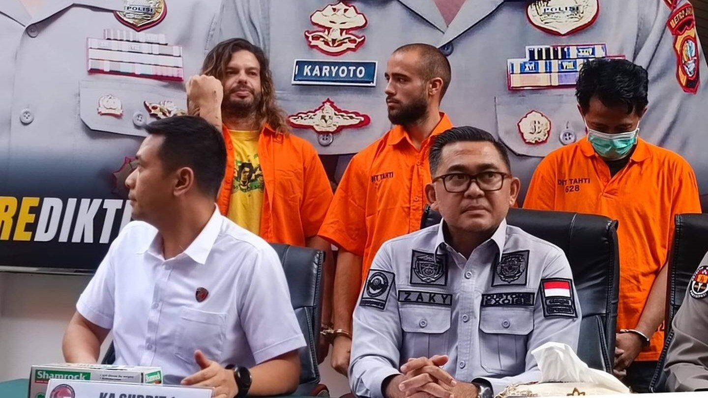 Madeirense condenado a 13 anos e meio de prisão por tráfico de droga na Indonésia | RTP Madeira