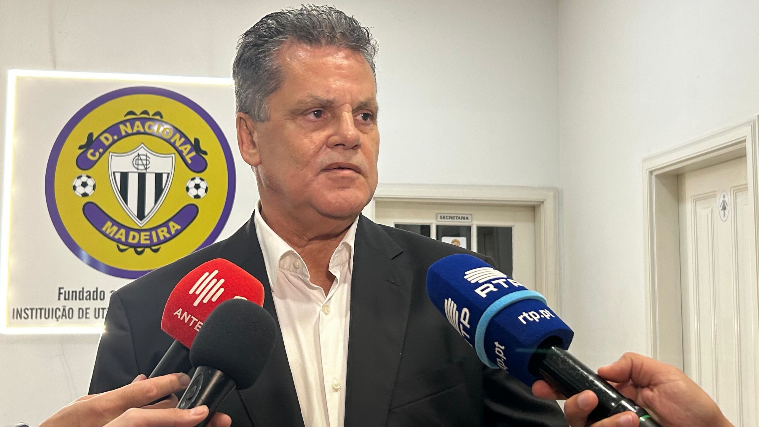 Rui Alves quer arbitragem na Liga | RTP Madeira