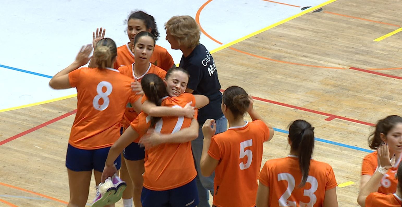 Sports Madeira voltou às vitórias na Divisão de Honra (vídeo) | RTP Madeira