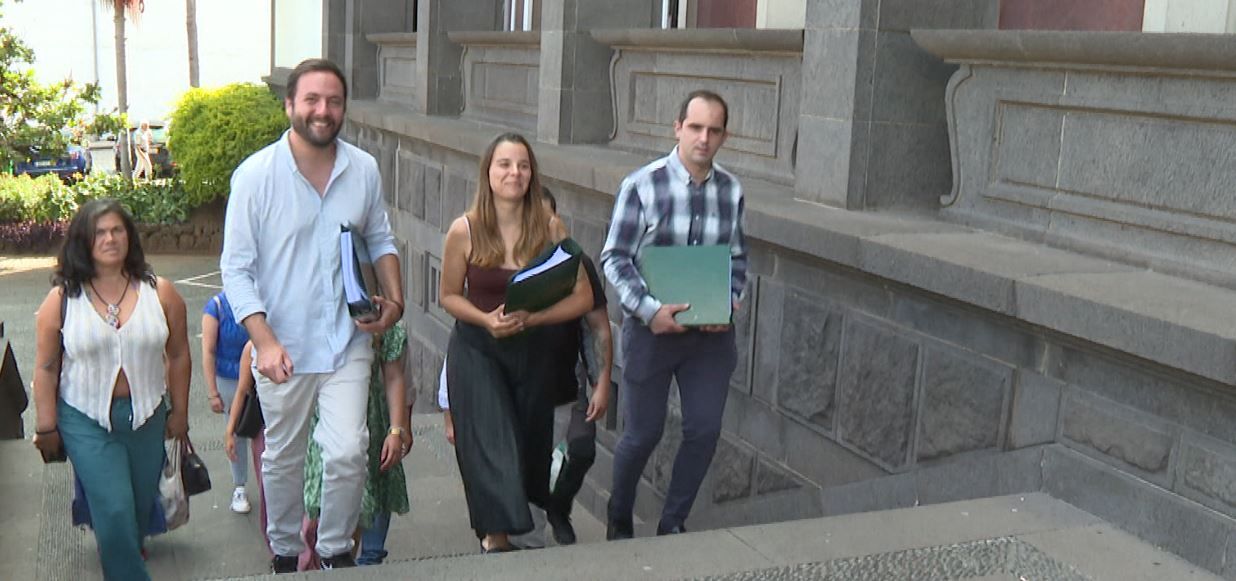 Mónica Freitas lidera lista do PAN no Funchal (vídeo) | RTP Madeira