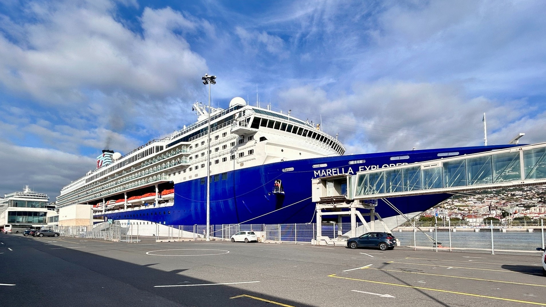 Marella Explorer 2 vem passar a noite no Funchal | RTP Madeira